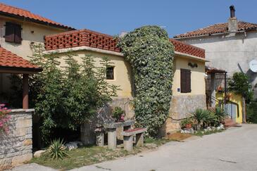 Maison De Vacances Avec La Piscine Rakotule, Sredisnja Istra - 7071 - Motovun