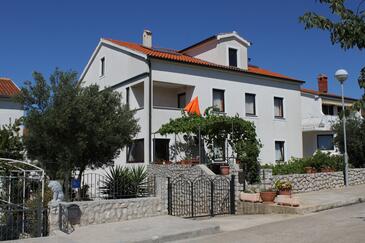 Ferienwohnungen Mit Parkplatz Mali Losinj, Losinj - 8090 - Mali Lošinj