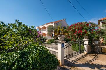 Apartments With Parking Space Pašman - 8214 - Dalmatie